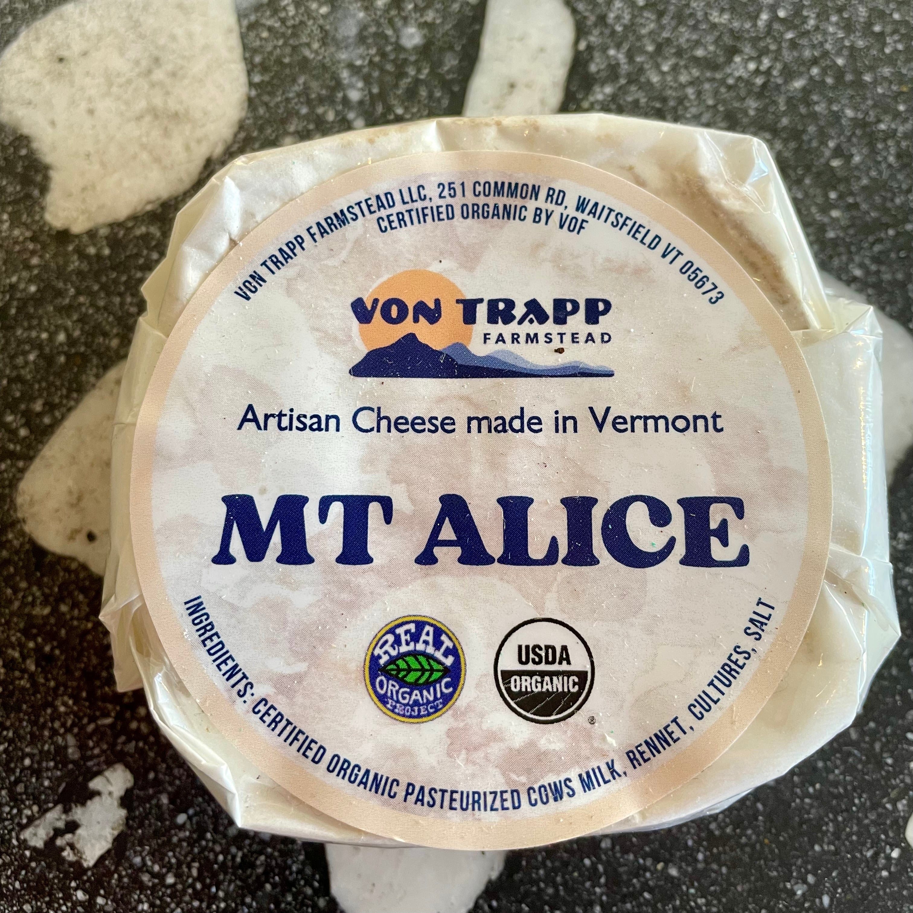 Von Trapp Farmstead 'Mini Mt. Alice' Camembert-style cheese – Gemini ...